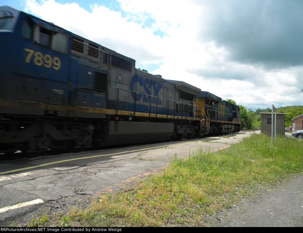 CSX Q385